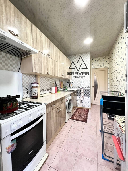 Продам 2/3/4 Буюк Ипак Йули Лафарга 77 серия