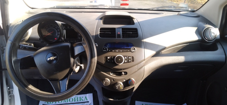 CHEVROLET SPARK В хорошем состоянии