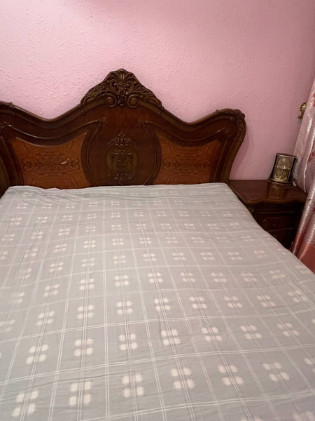 Продаётся спальный гарнитур б/у