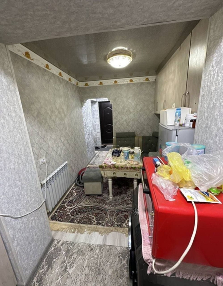 Чиланзар 22 2х комнатная балкон 1.5*3