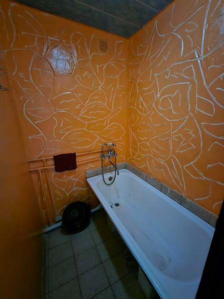 2 xonali 60m² 4-qavat uy sotiladi.