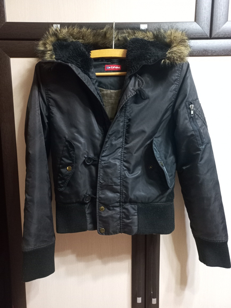 Продам куртку Америка