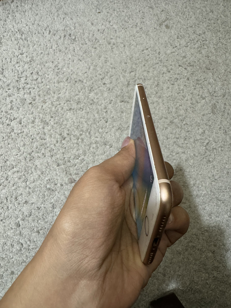 Продаю iphone 8, 64 gb