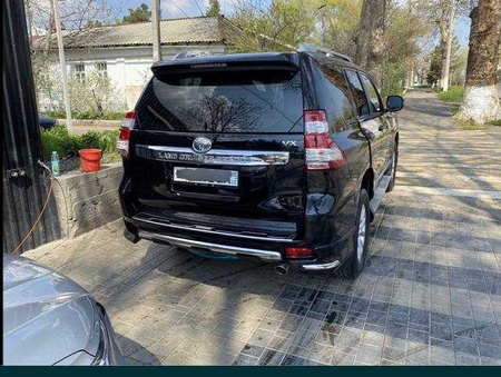 Toyota land cruiser prado 2017