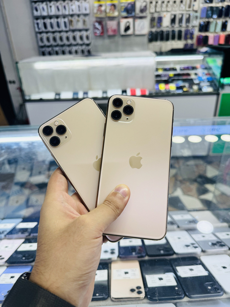 iPhone 11 Pro Max 256 gb gold