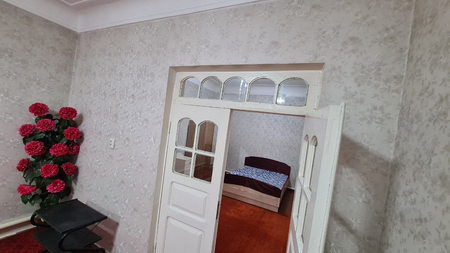 Hovli oilaga ijaraga  beriladi 5 sotixlik 300$