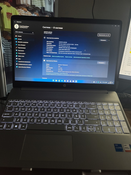 HP noutbuk sotiladi core i-5 1235U ddr4 16gb 512gb ssd nvme