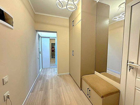 Продается Квартира Юнусабад Ц6 2/4/9 Ор-р Ресторан На Небе