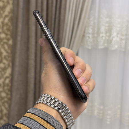 Iphone Xs Max 64 gb holati zor