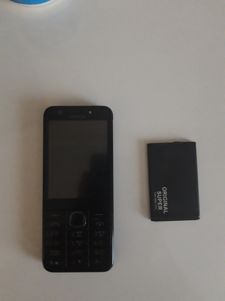 Nokia 230 sotiladi