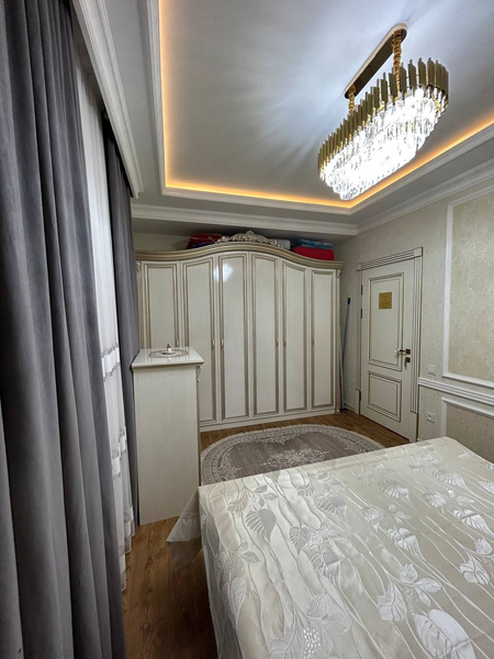 Продаёться квартира дублекс  на районе Мирзо Улугбек