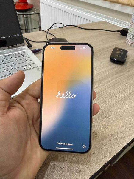 Продается iPhone 15 PRO 256 GB