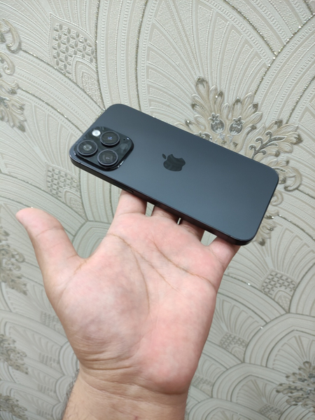 Iphone 15 Pro Max 1 TB Ideal holatda KOPIYA 100%yomkst LL/A