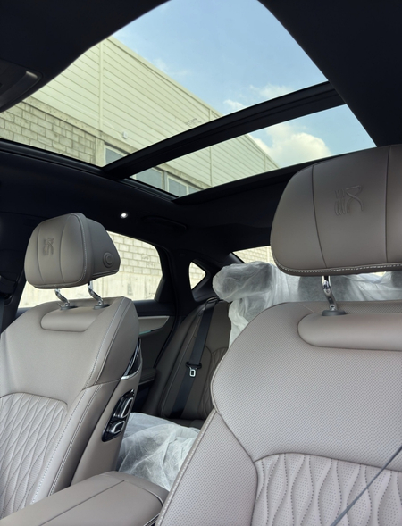 BYD HAN Flagship 715 km