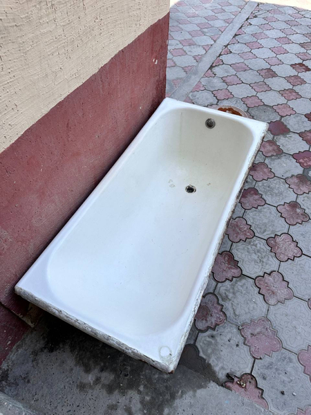 чугунная ванна