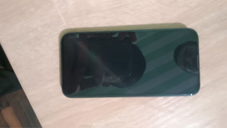 Iphone 13 mini .