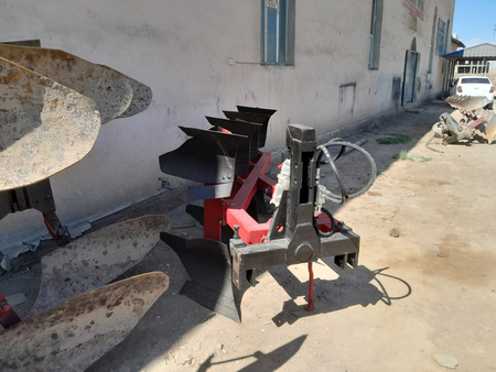 Aylanma plug zakazga