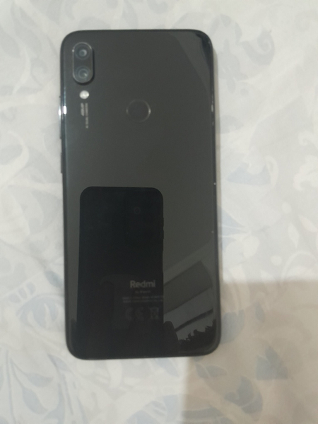 Telefon sotladi.