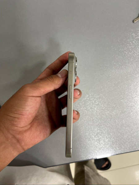 Iphone 15pro ...