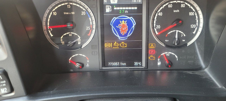 SCANIA + KRONE  прицеп Сотилади