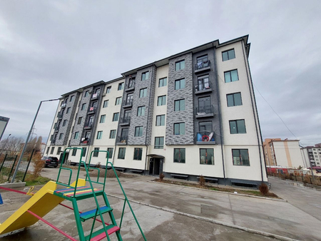 Сергили Метро 1-бекат 1 квадратга 650 $ 
Новостройка     120м²

$