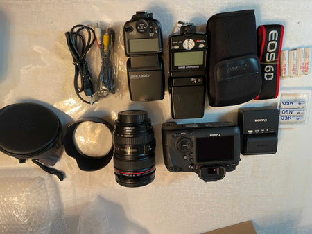 Фотоаппарат Canon EOS 6D