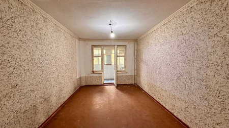 1 xonali kvartira sotiladi. e'lon id:254658