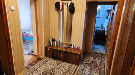 СРОЧНО продается квартира в центре, Юнусабад, кирпич, 77 серия (12)