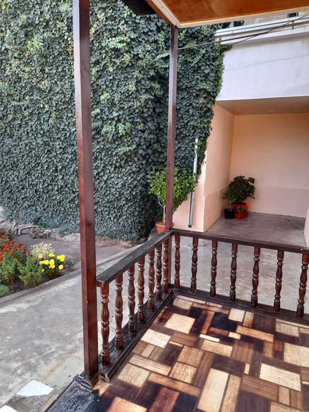 Hovli sotiladi. Toshkent shaxri, Mirzo Ulug'bek tumani  11 sotx
