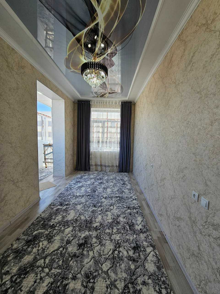 3 xonali 95m² 4-qavat uy sotiladi