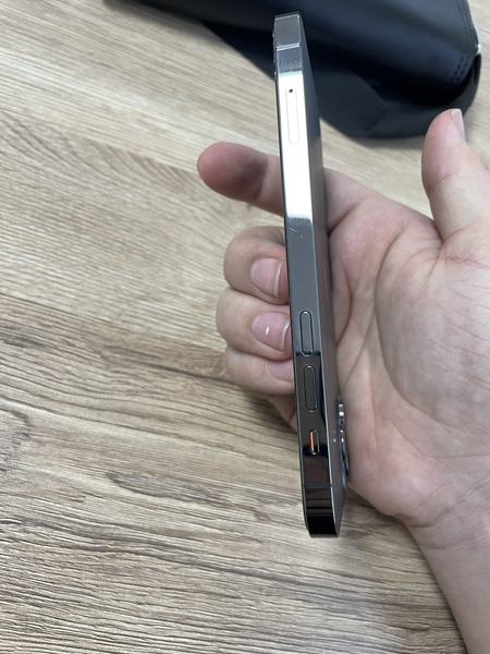 iphone 12 pro  kh/a