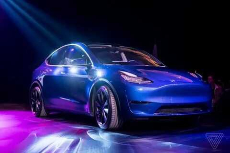 Tesla Model Y,електромобил