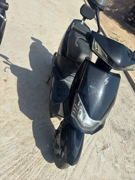 Skuter Sotiladi Benzinli va electronniy