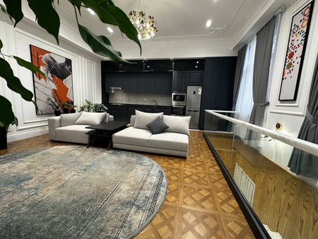 Parisien Golden House! Сдаётся двухуровневая квартира!