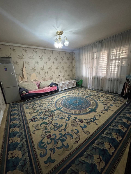 Срочно продам квартиру на Саида Барака