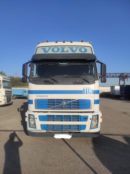 Volvo 2002 Fura alo darajada