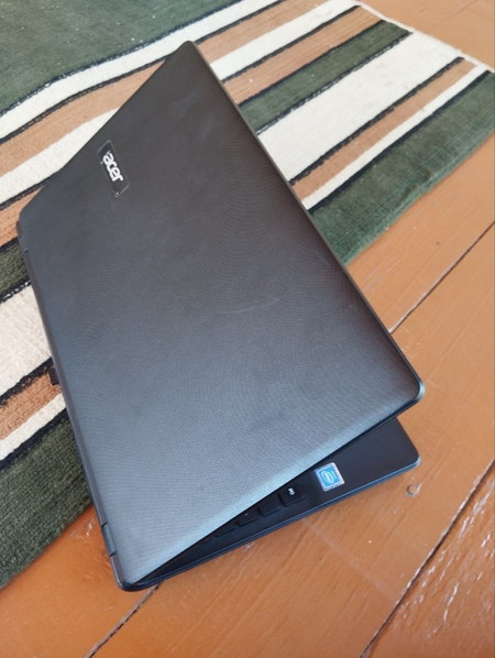 Acer Lenovo noutbuk