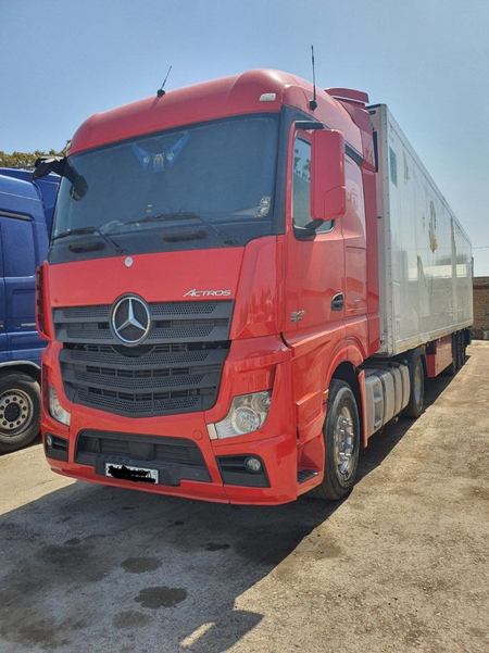 Mercedes 1845 год 2012 прицеп SHMITZ 2005г REF