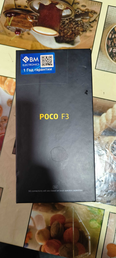 Продам телефон Poco F3