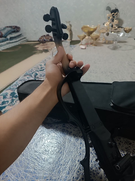 Skripka yamaha 110