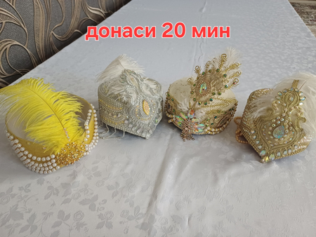 Кйлган кийимлар сотилади