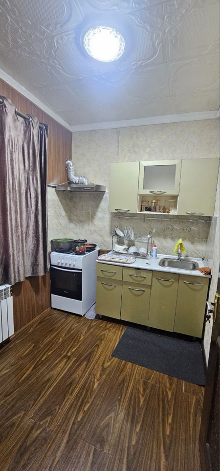 *Метро Чиланзар 2/1/4 (огород+подвал)  50кв.м.