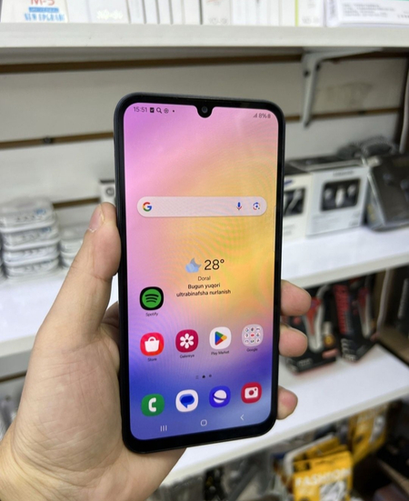 Samsung A25 5G holati idial
