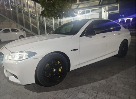 Bmw M5 F10 M paket  Black edition 2012