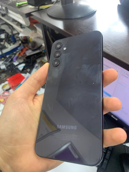 Samsung a24 128 ideal usta kormagan