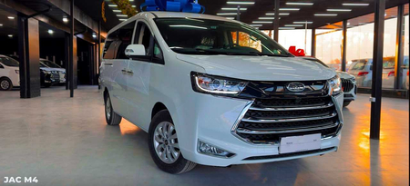 JAC M4 — бу энг янги технологиялар билан жиҳозланган