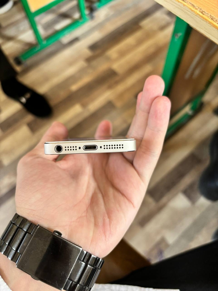 iPhone  5s 1 6gb