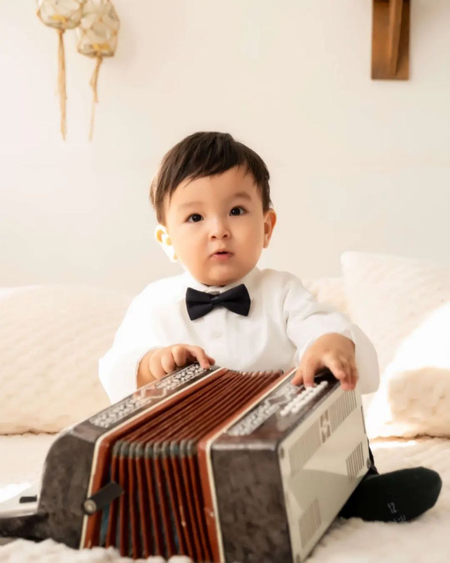 Fotograf va Studiya xizmati SEMEYNIY, TUG'ILGAN KUN , PORTRET, MAMA  D