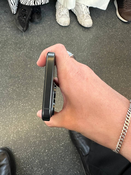Iphone 15 pro max 256