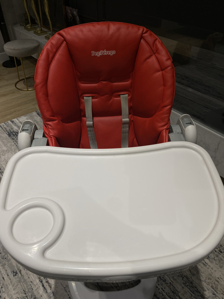 Детский стульчик-качеля для кормления Peg-Perego Tatamia